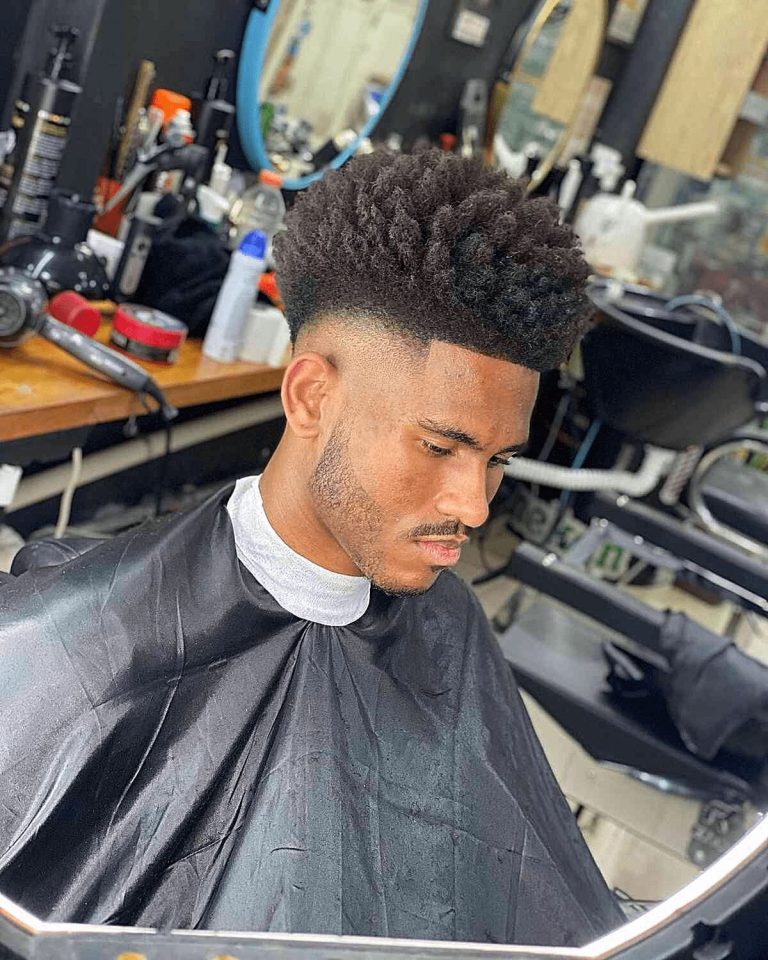 Textured Fringe Low Taper Fade: A Stylish Haircut Guide in 2025 - Taper ...